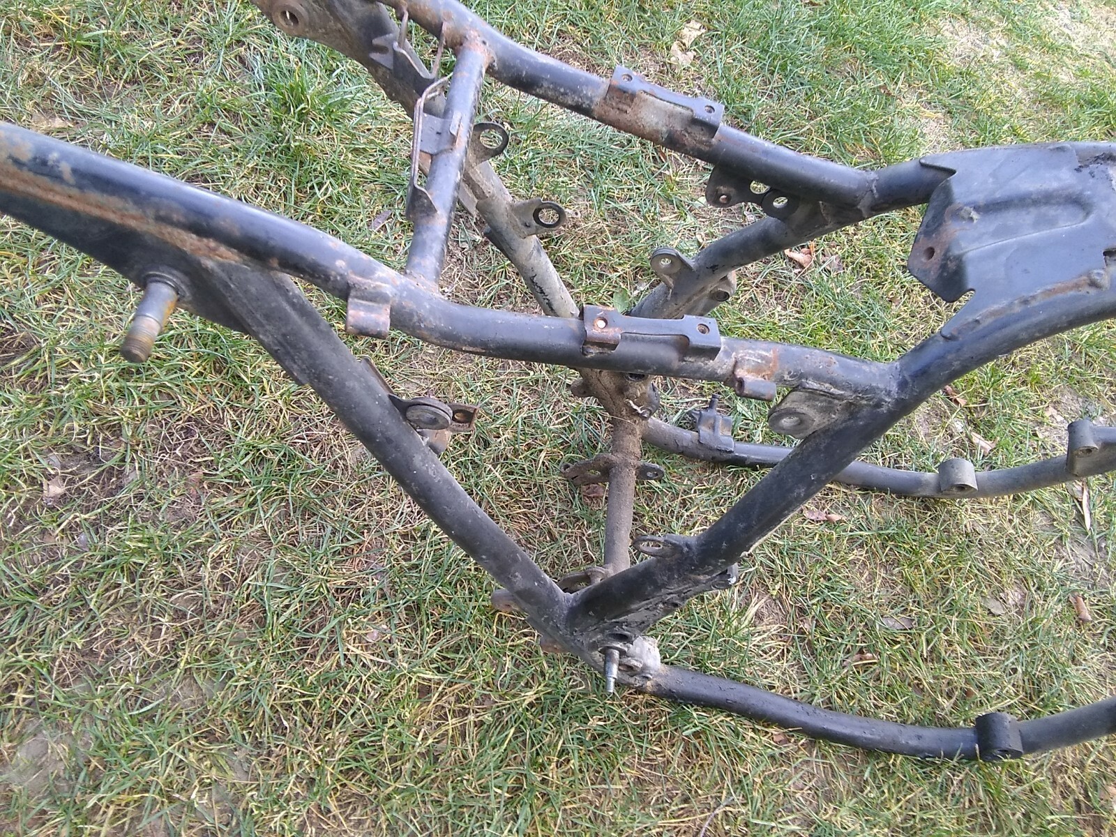 1980-1982 Kawasaki KZ750 Frame Section Please read full description Cut ...