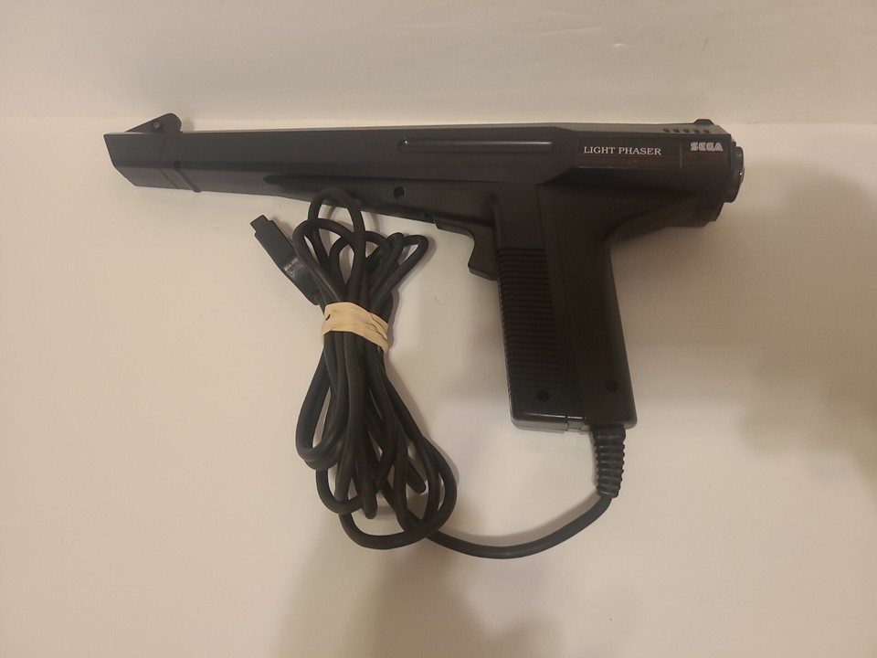 Sega Master System Light Phaser Gun Controller Zapper Model 3050 Tested ...