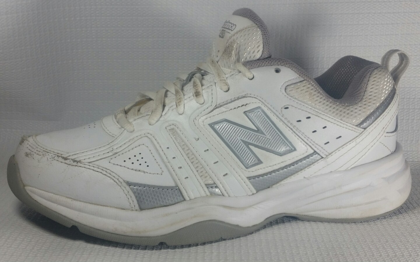 NEW BALANCE 409 Women 9 M Running Sneakers Shoe Athletic White Gray ...