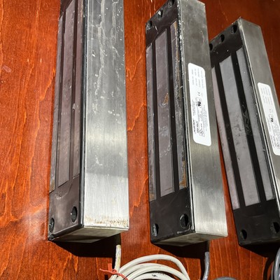 Securitron M82 Maglock 1800lb 12/24 VDC Electromagnetic Door/Gate Lock ...