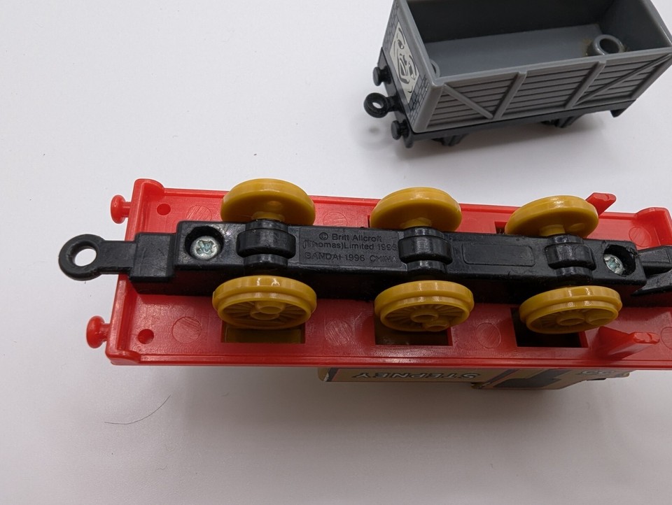 Thomas & Friends Bandai Nakayoshi Stepney & Troublesome Truck | eBay