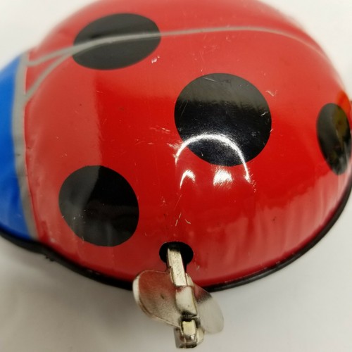 Vtg MECHANICAL LADYBUG FAMILY PARADE Windup Tin Toy Original Box Taiwan ...