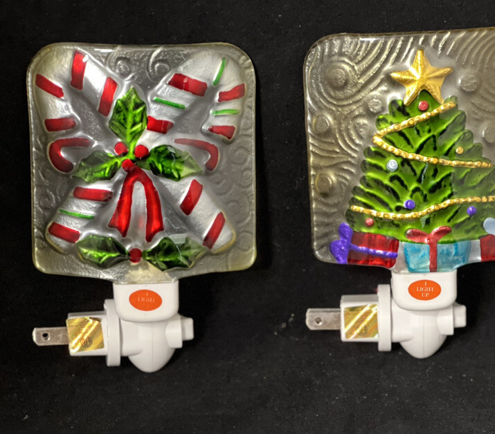 Christmas tree /candy canes Original box Artisan Glass Night Light Per ...