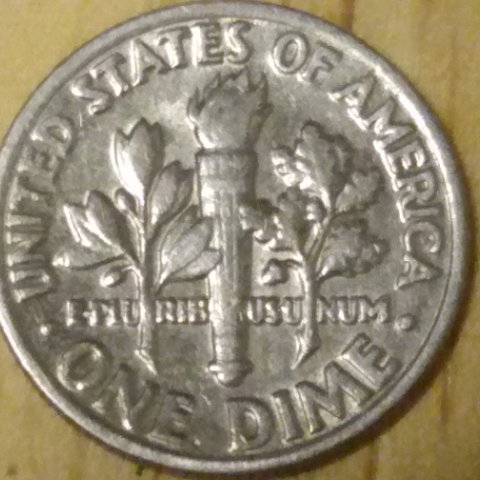 1982 p Roosevelt dime error off side of the number two yet still in ...