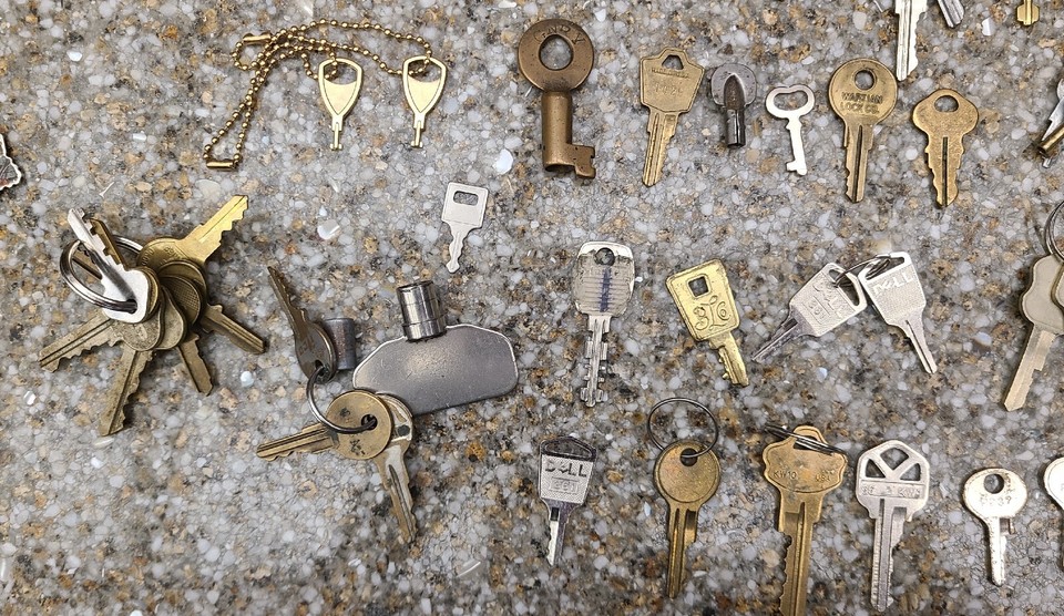 Lot Of Vintage Keys - Assorted Keys - Skeleton Keys Etc. | eBay