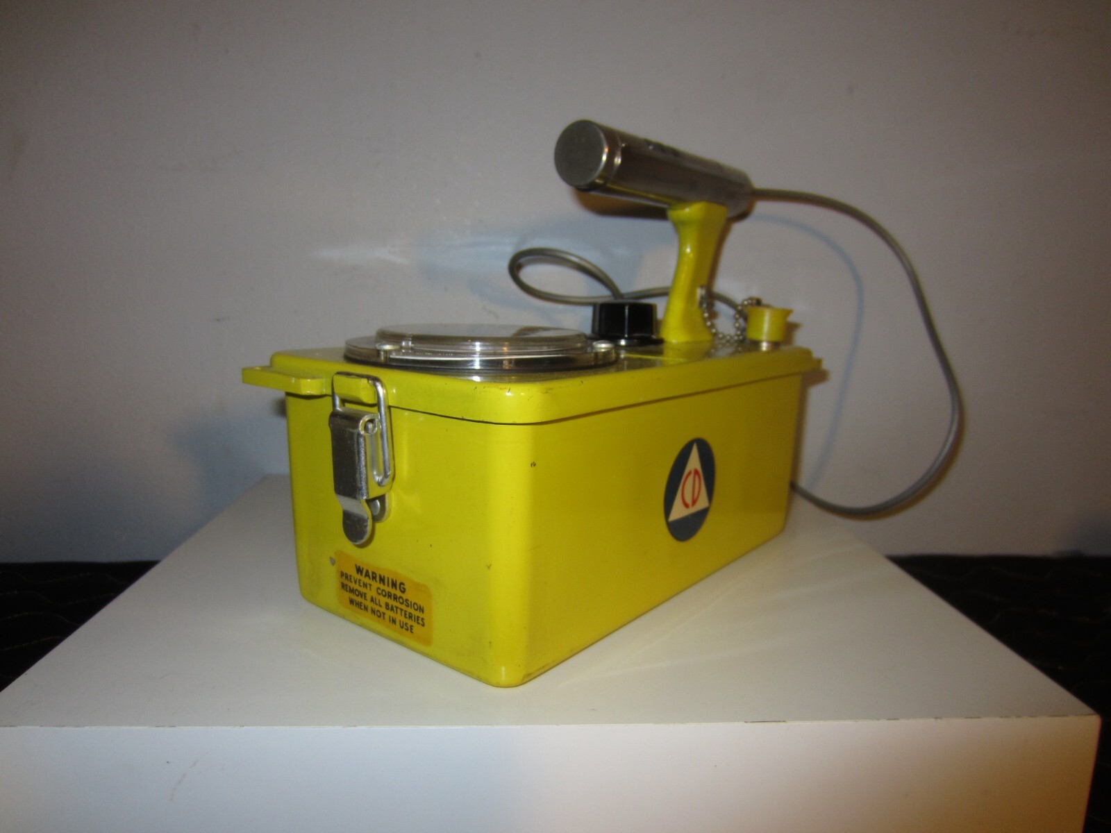 VICTOREEN CDV-700 MODEL 6B GEIGER COUNTER / RADIATION DETECTOR ...