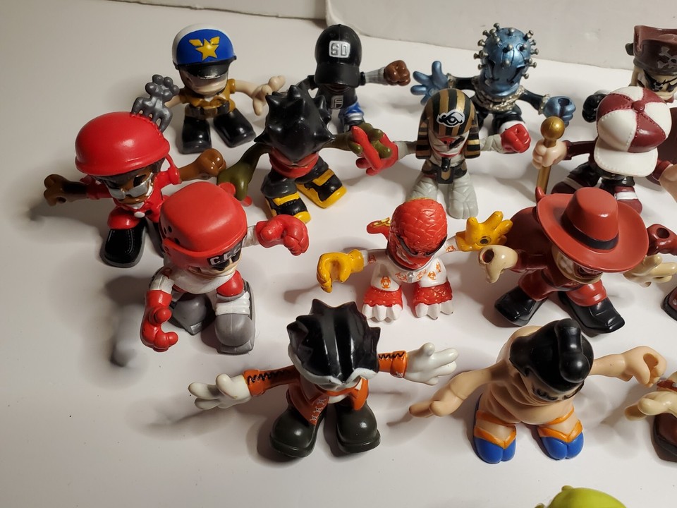 Large Lot Tech Deck Dudes - 27 Dudes Plus 21 Boards and Extras | eBay