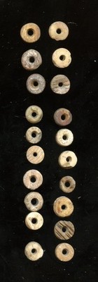 Indian Artifacts- 20 Nice Drilled Clam Shell Beads | eBay
