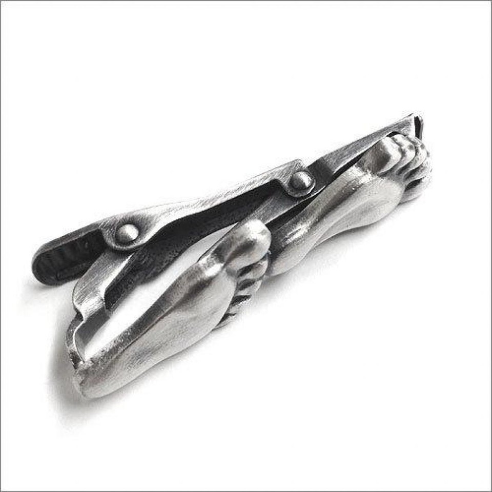 ISHOKUYA Unique Tie pin Tie clip Tie bar Foot Feet Sole Brass Metalic ...