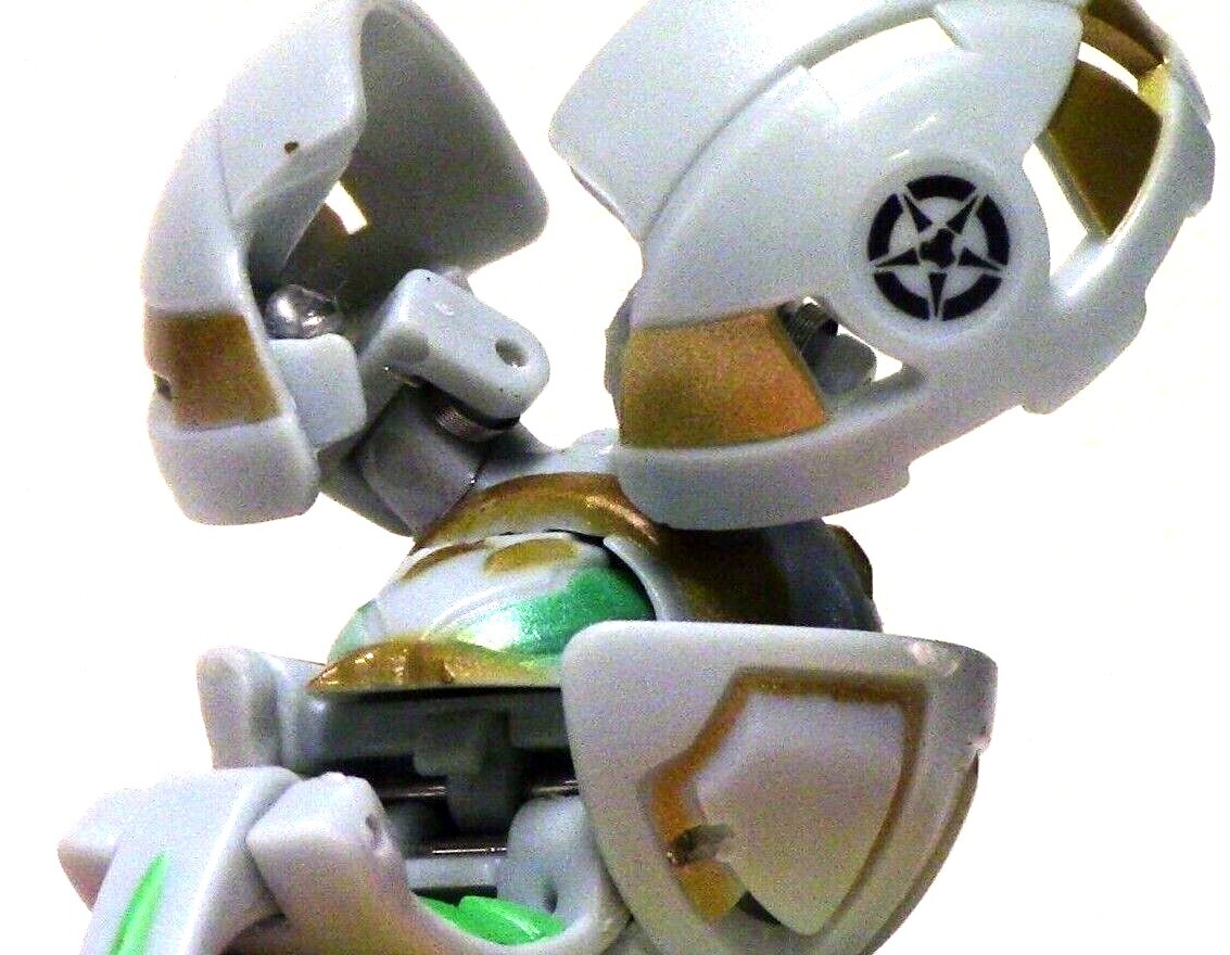 Bakugan Bee Striker