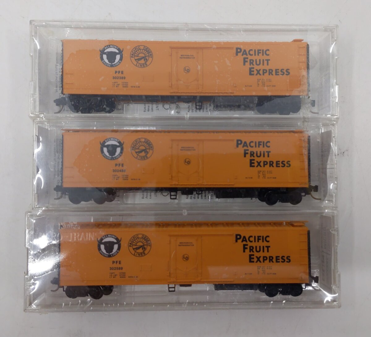 Micro-Trains N Scale Pacific Fruit Express Special Run Reefer Set of 3 ...