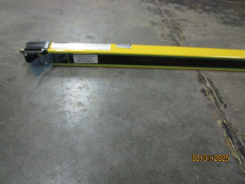 Allen Bradford Guard Master 440L-R4KL1280YD Safety Light Curtain ...