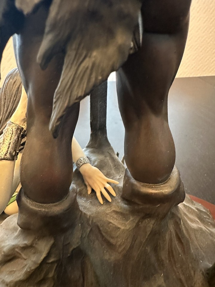 Frazetta Barbarian-Conan Cold Cast Porcelain Clayburn Moore-Sculpture ...