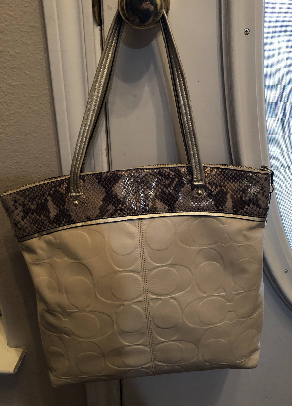 Beautiful Large Cream Snakeskin Coach Purse Handbag! - Gem