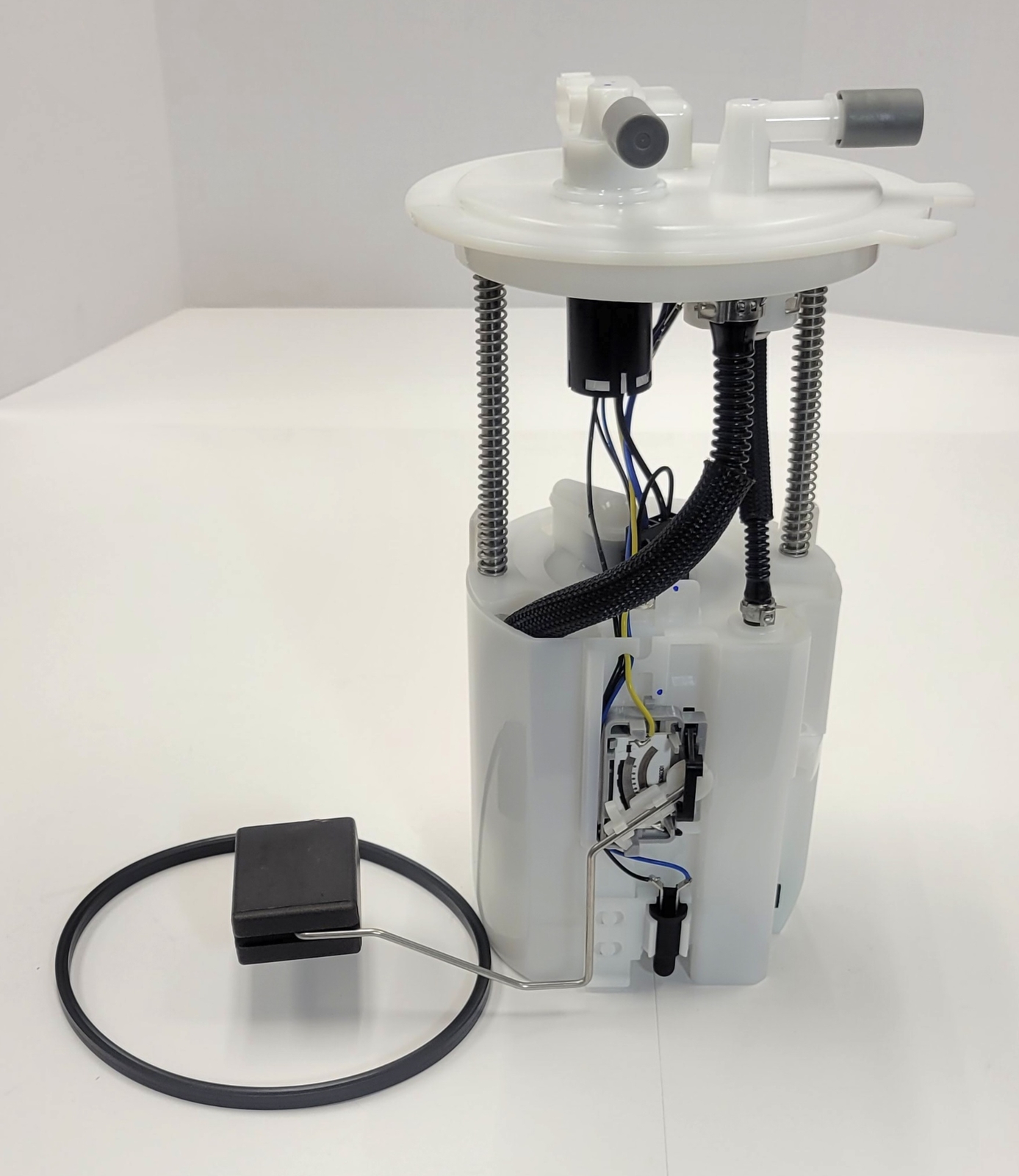 Fuel Pump Module Assembly Carter P77017M fits 13-19 Nissan Altima 2.5L ...