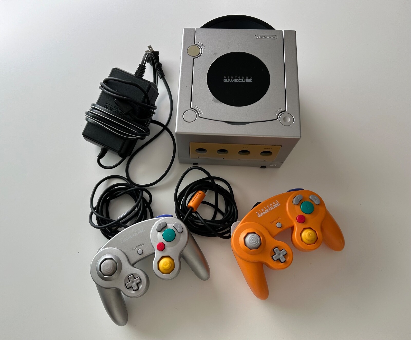 Nintendo GameCube Platinum Edition Console DOL-001 System Bundle, 2 ...