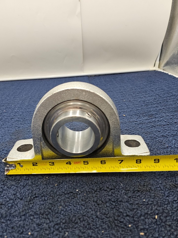 IPTCI P211 Pillow Block Bearing 2-Bolt, Galvanized 2" Bore | eBay