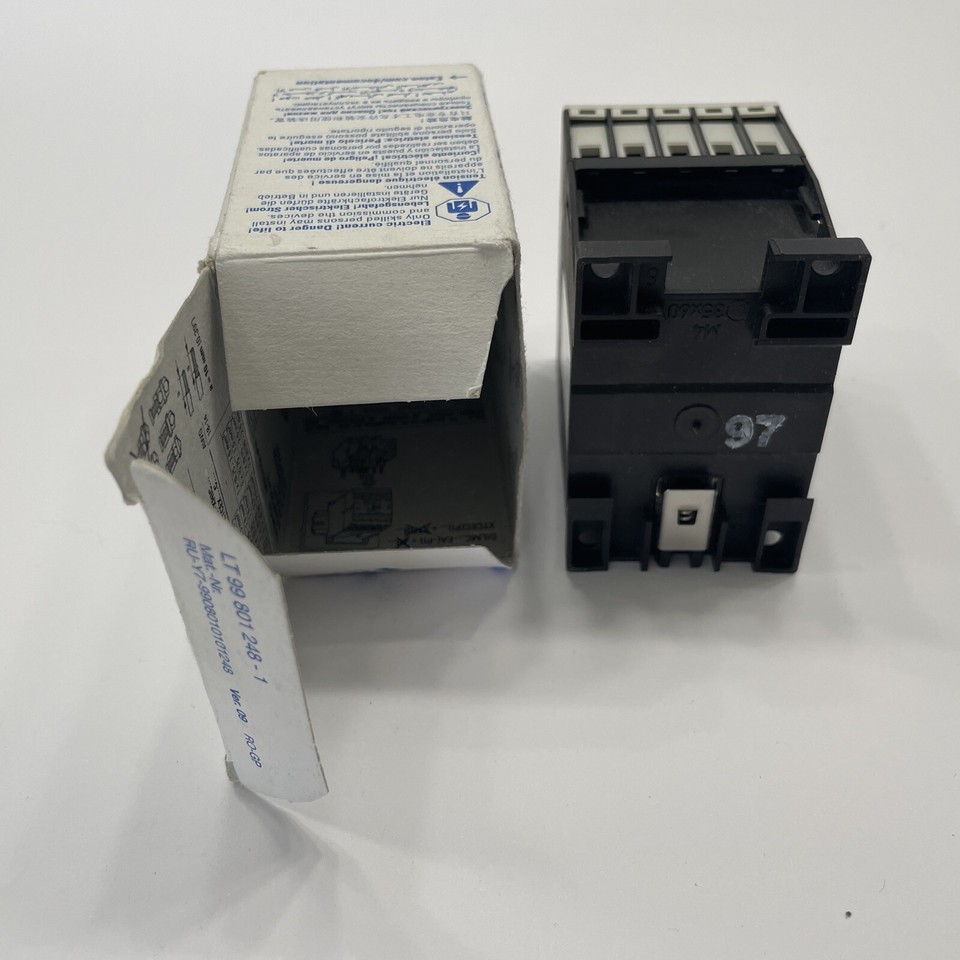 Eaton XTRE10B31 Control Relay Contactor, 4-Pole, 3NO, 1NC, 10A 110/120V ...
