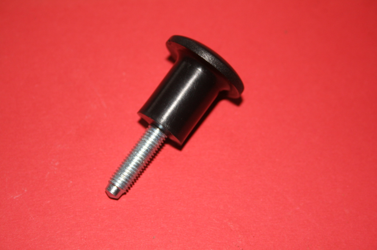 TRIUMPH T150 T160 1968-76 LEFT HAND SIDE PANEL COVER SECURING KNOB 82 ...