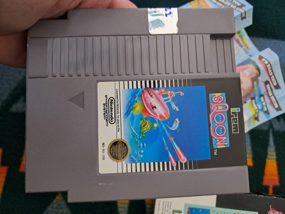 Sqoon for Nintendo NES 5-Screw Video Game Cart w/ Instruction Booklet ...