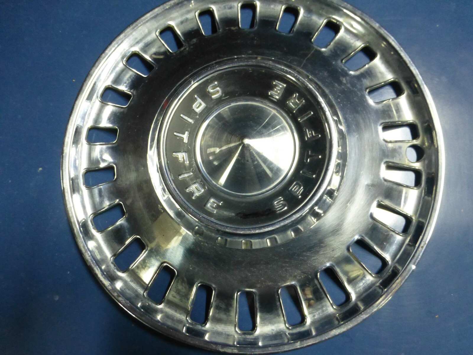 1970 Triumph Spitfire Hubcap | eBay