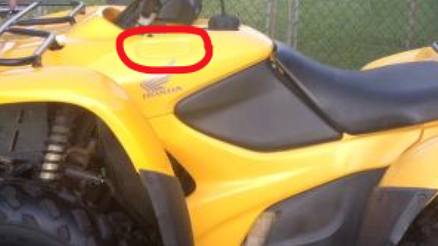 HONDA RANCHER 420 GAS TANK COVER SHIFT SELECTOR PLUG, YELLOW 83702-HP4 ...