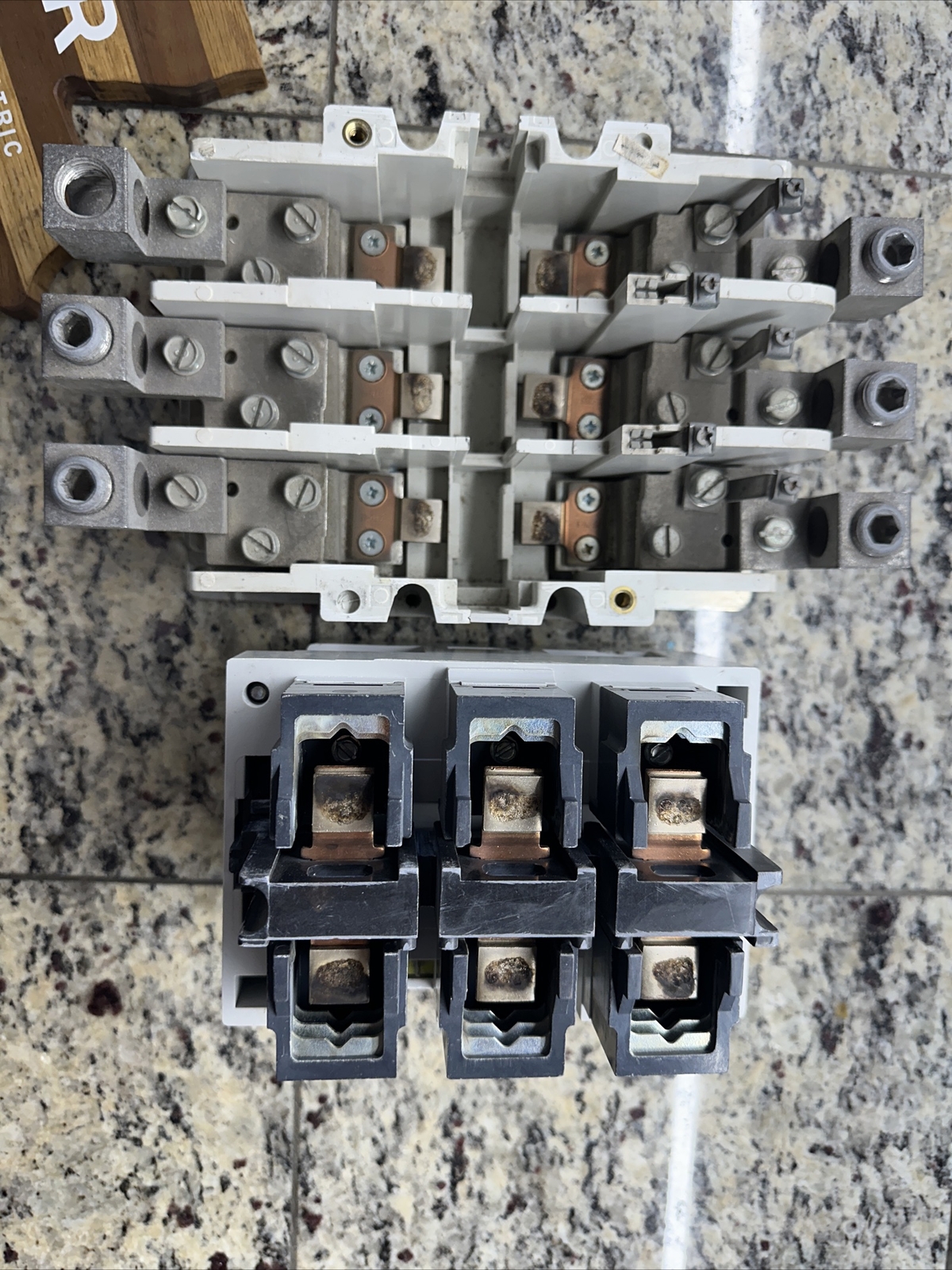 Cutler Hammer CN15NN3A SER B1 Contactor Size 4, 480 Volt Coil, 135 Amp ...