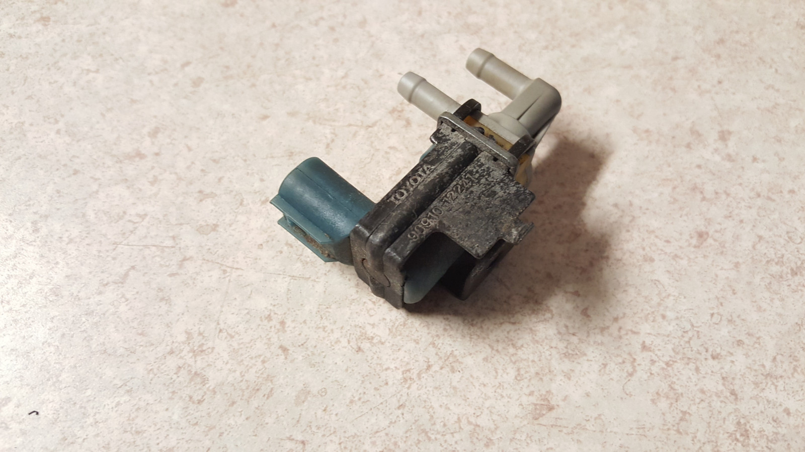 TOYOTA VALVE, DUTY VACUUM SWITCHING 90910-12241 9091012241 OEM e56 | eBay