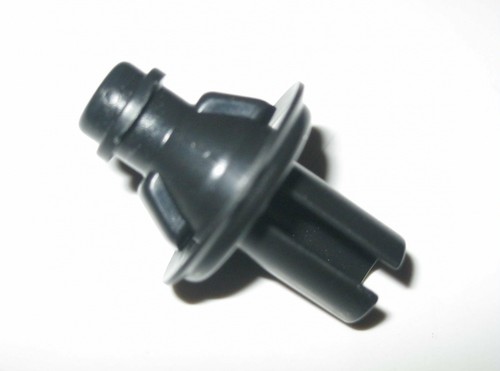 BMW E38 E39 E53 Fuel Filler Door Lock Guide Sleeve Bush 51258128707 New ...