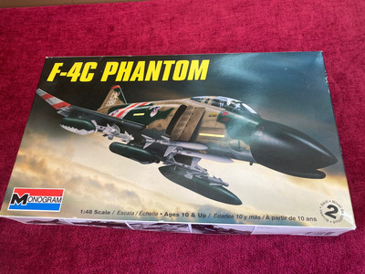 Monogram F-4C PHANTOM 1:48 Plastic Model Kit #85-5859 10+ Skill Level 2 ...