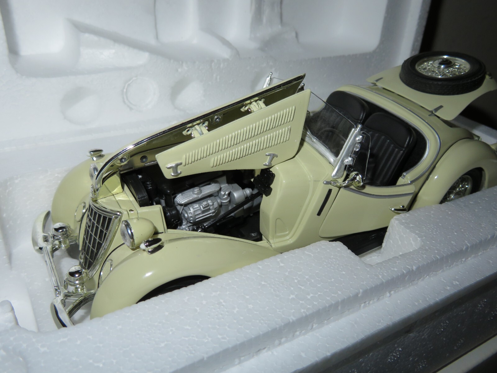 RICKO 1936 WANDERER W25K ROADSTER 1:18 SCALE OPENING HOOD, DOORS ...