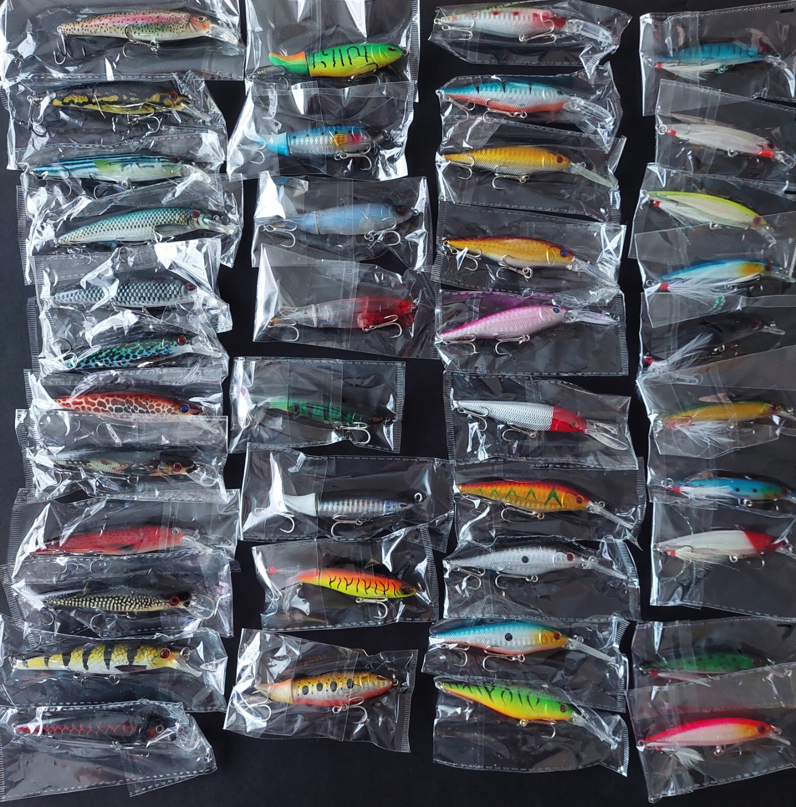 Largemouth Bass Minnow Fishing Lures Crankbaits Mixed Lot Of 40pcs ...