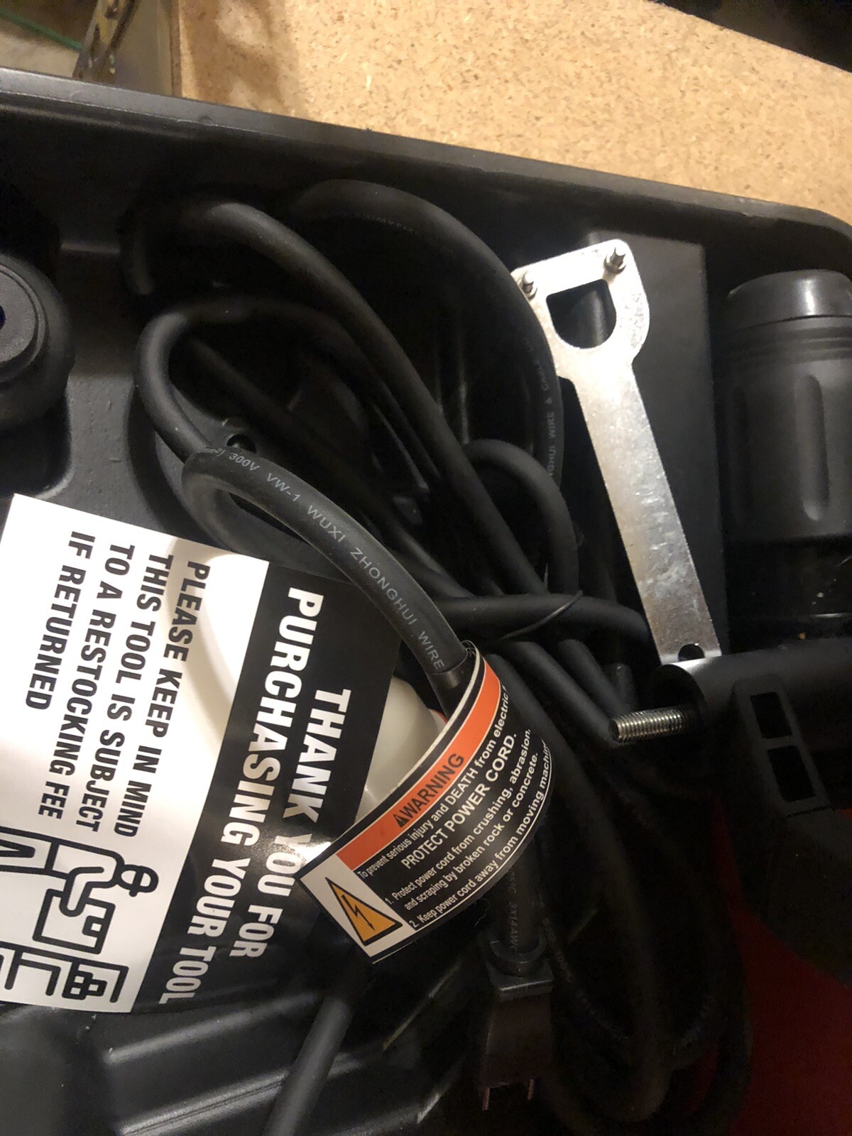 Bauer 1631E-B 12.5A SDS Max Type Pro Demolition Hammer Kit for sale ...