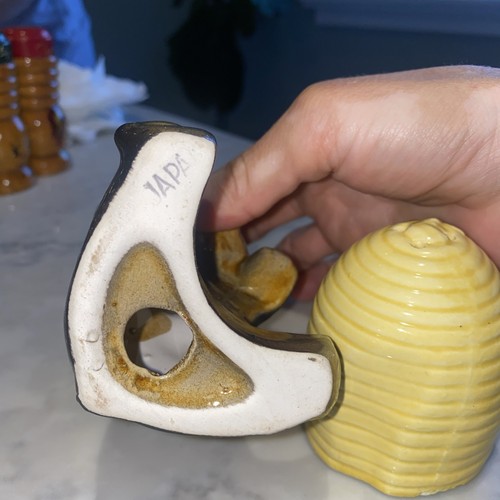 Vintage Brown Bear Hugger & Beehive Salt And Pepper Shakers Made In ...