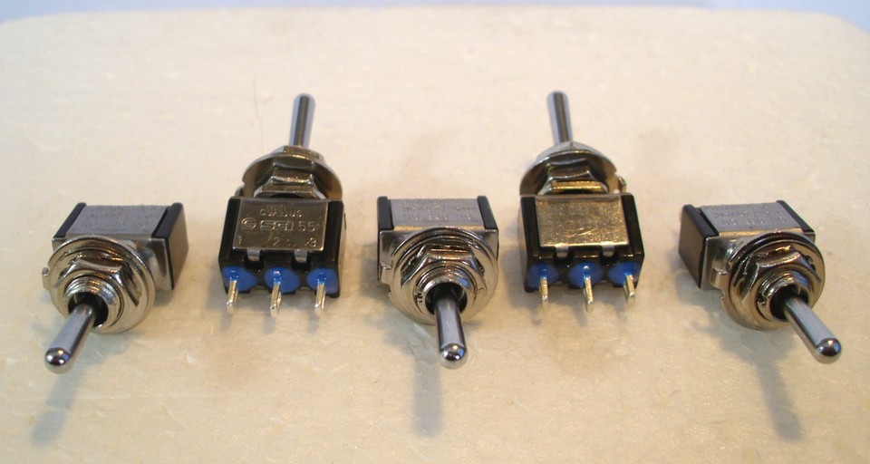2K280 5 x Mini Toggle SPDT (on) Off (ON) Biased Peco Point Motor Switch ...
