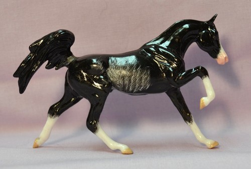 Breyer CM SM Galloping Arabian Stallion GlossyBlack Rabicano Etched by ...