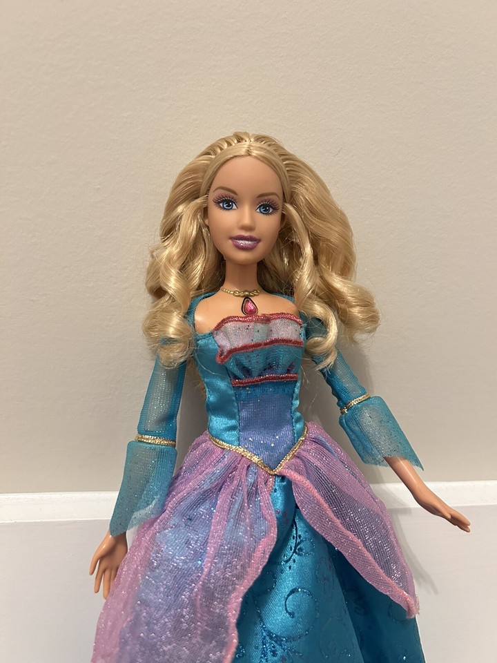 2007 Barbie as The Island Princess Rosella Singing Doll Works ...