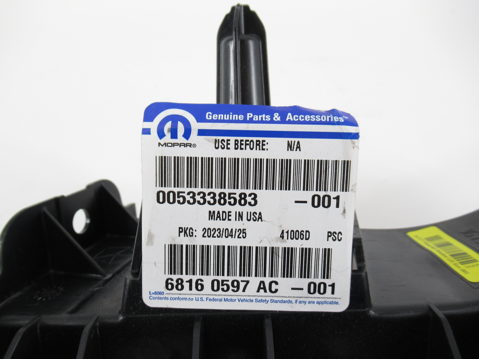 Genuine OEM Mopar Jeep 68160597AC Driver LH Front Fender Bracket 14-19 ...