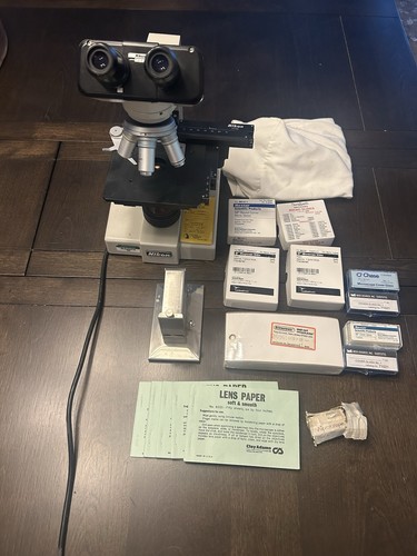Nikon Microscope Model SC With 40x 10x 100x Objectives Lens w ...
