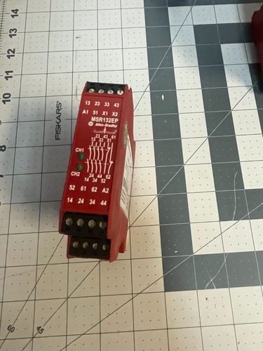 Allen Bradley GUARDMASTER SAFETY RELAY-MSR132EP | eBay