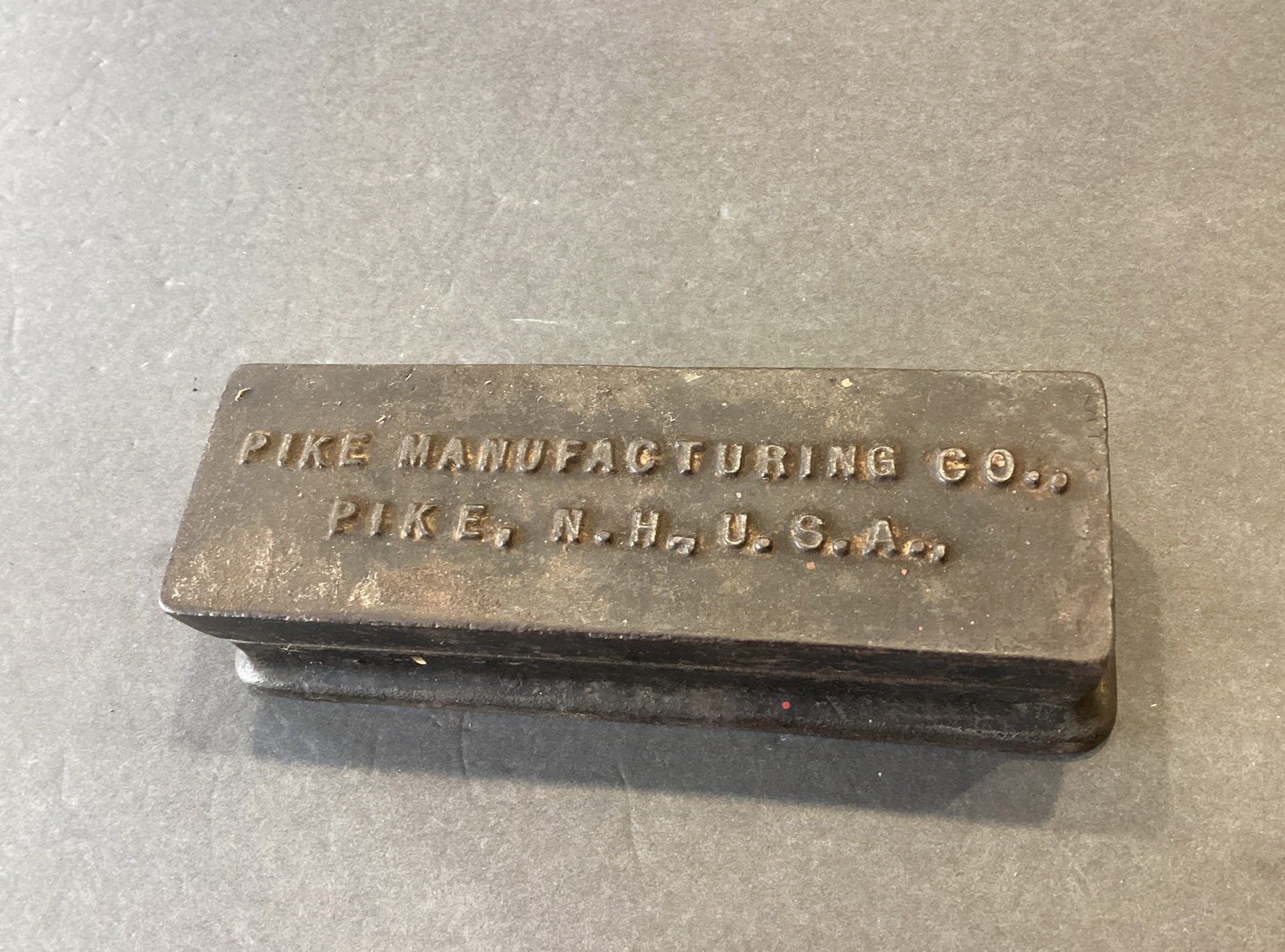 Pike Mfg NH Whetstone Whet Stone Razor Tool Hone Sharpening Stone Cast ...