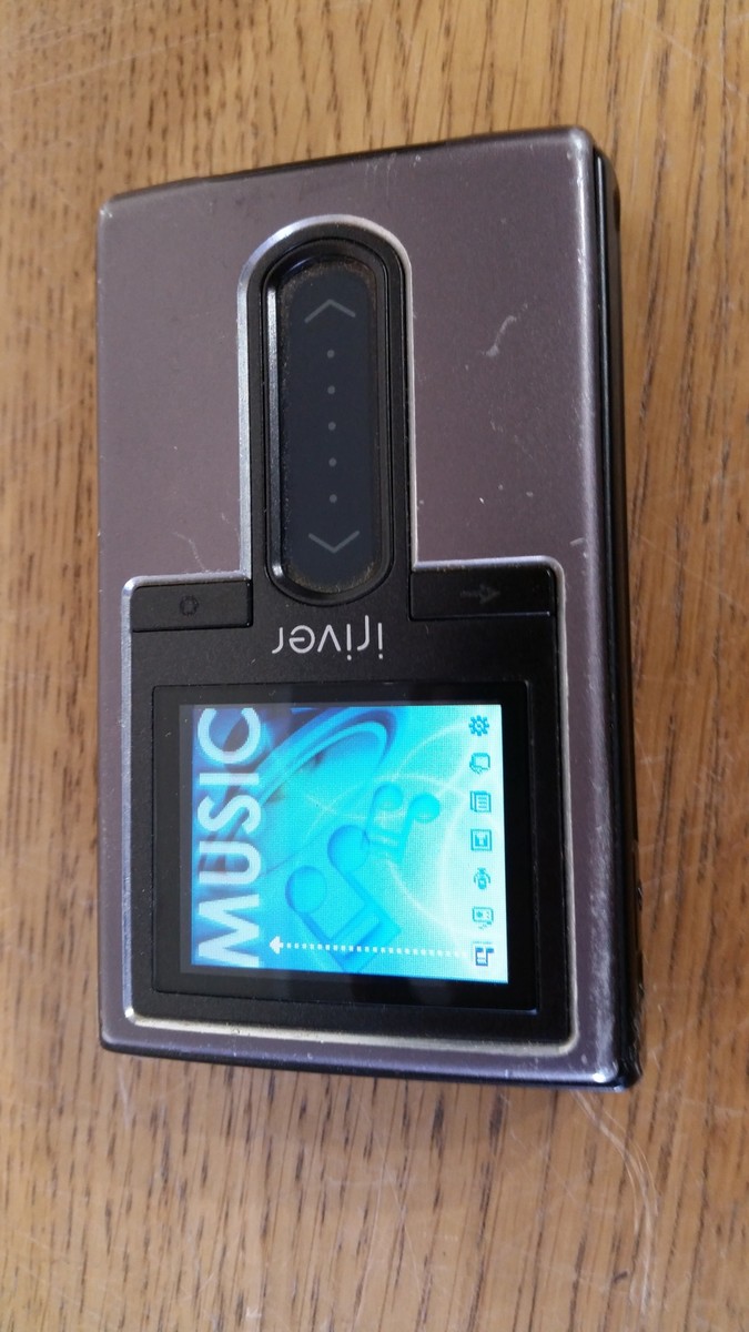 Iriver Logo RevAir