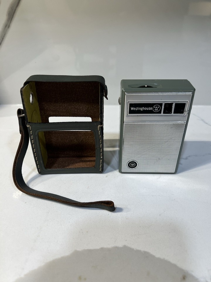 Vintage Transistor Radio/headphones w/Battery - Working | eBay