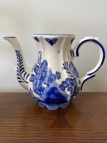 Vintage Delft Teapot Made in Holland Blue White Floral READ | eBay