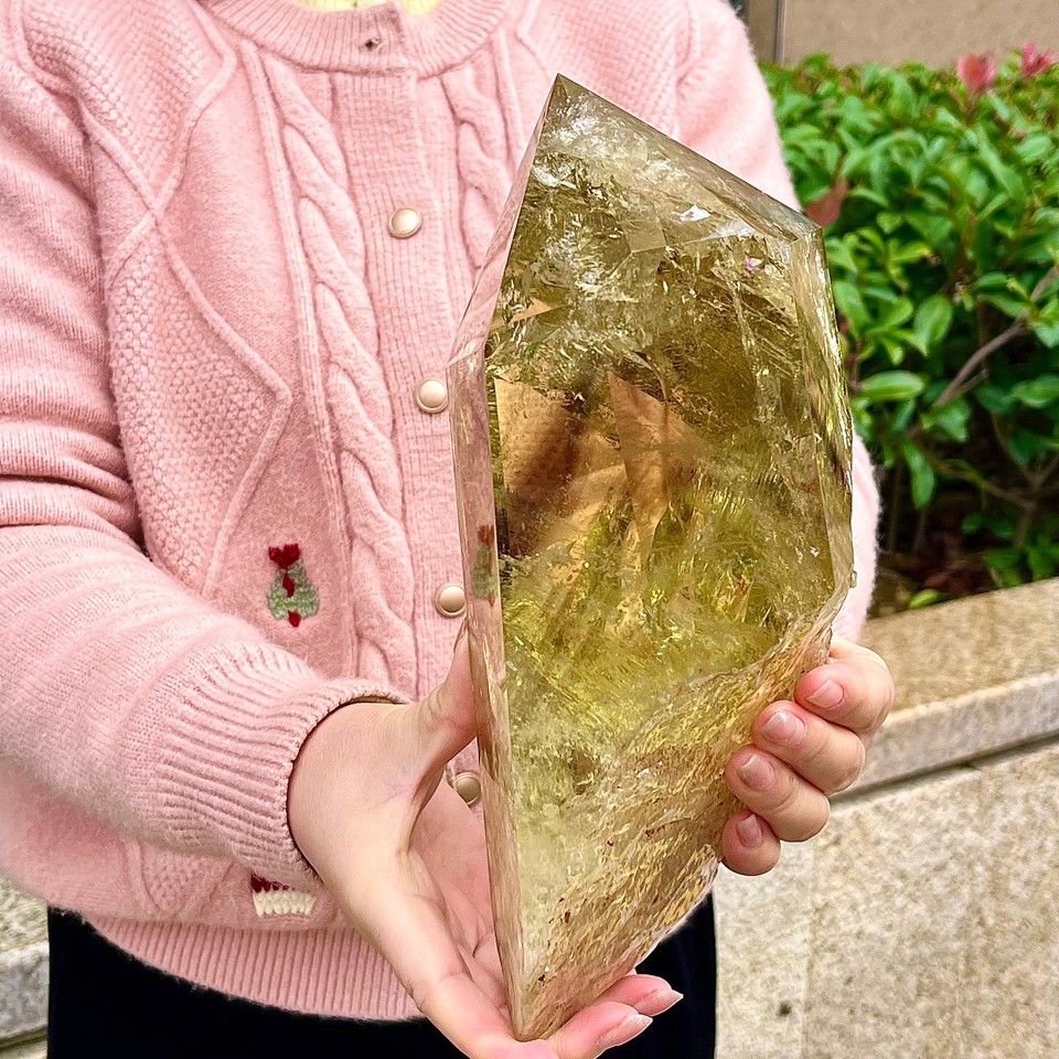 7.98LB Natural and beautiful yellow patterned crystal pillar quartz ...