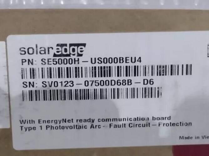 Solaredge inverter with HD Wave Technology SE5000H - US000BNI4 New In ...