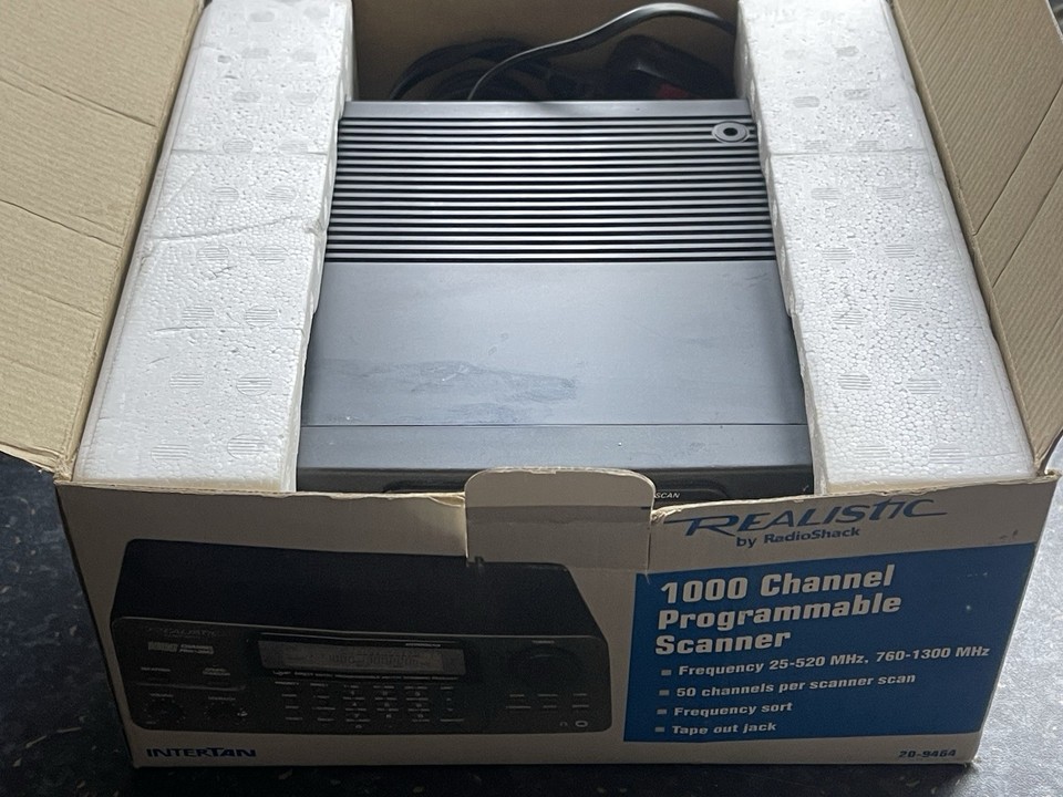 PRO-2042 Scanner Receiver 1000 Channel Realistic | eBay UK