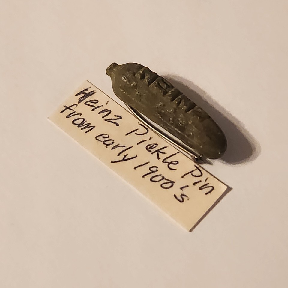 Vintage Heinz Pickle Pin Gutta Percha Advertising Premium 1893-1950s | eBay