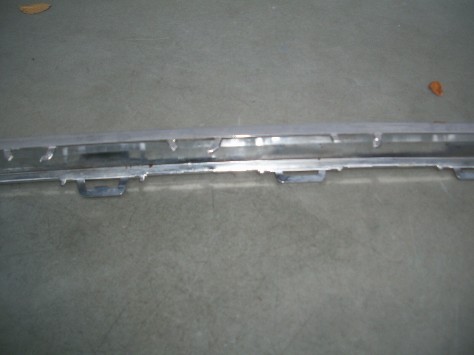 MERCEDES Mercedes-Benz OEM 13-15 Gl550 Rear Bumper-upper Molding ...