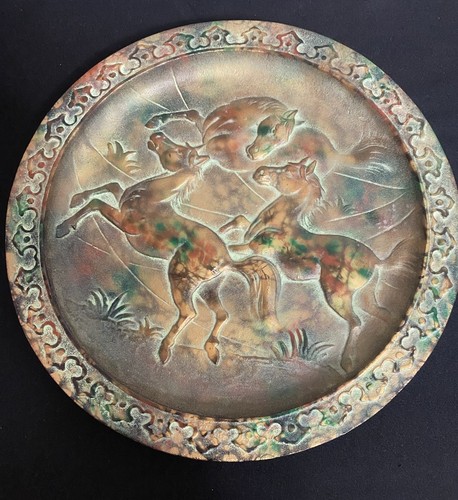 ANTIQUE BRADLEY & HUBBARD CAS IRON WALL PLAQUE/PLATE W/ WILD HORSES | eBay